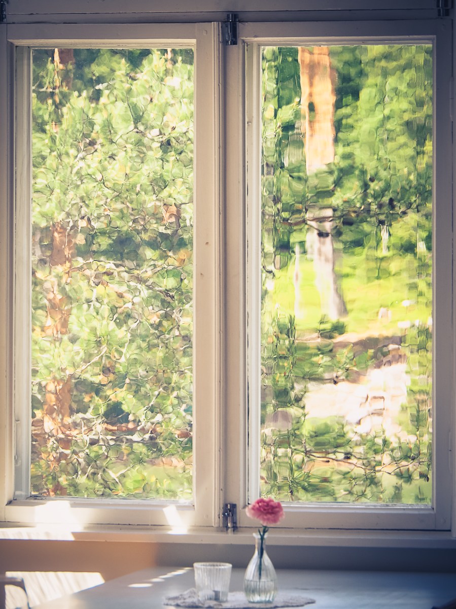 Old school window – Ritva Sillanmäki Photography