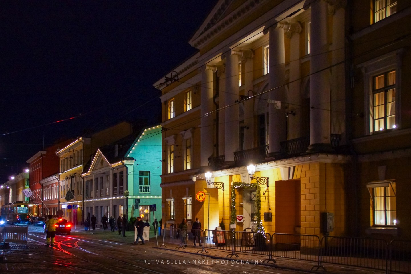 Nighttime Views of Helsinki’s Iconic Sites – Ritva Sillanmäki Photography