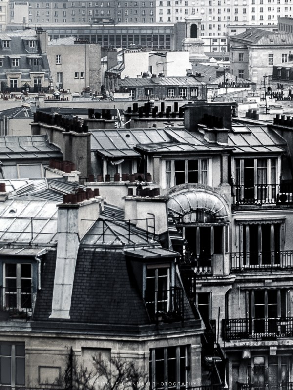 The Timeless Beauty of Paris Rooftops – Ritva Sillanmäki Photography