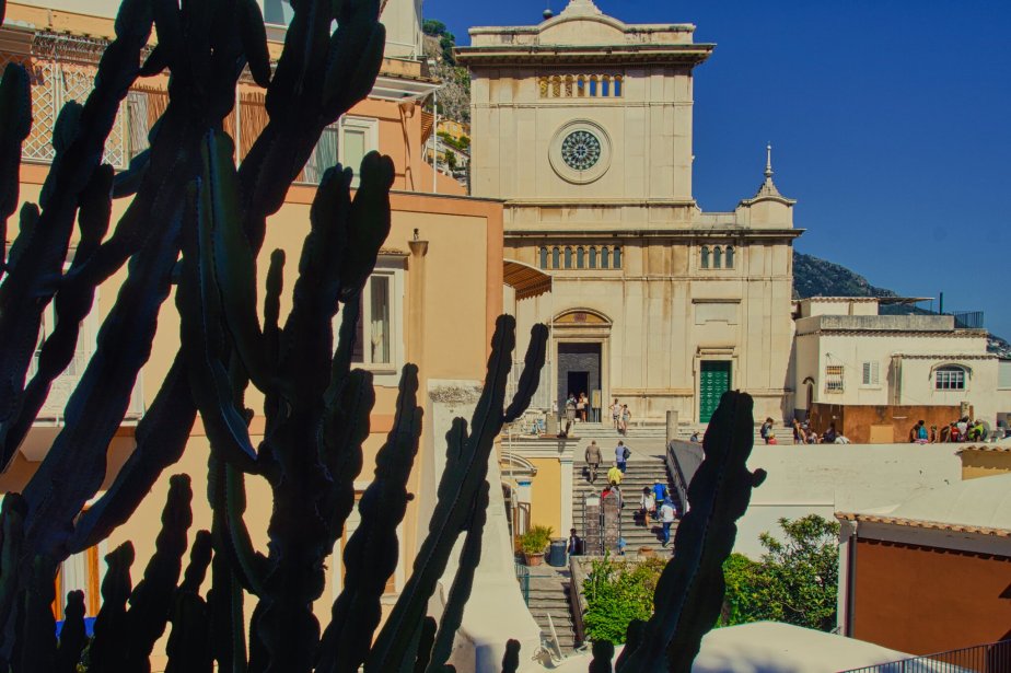 Positano’s Stunning Coastal Views and Iconic Church – Ritva Sillanmäki ...